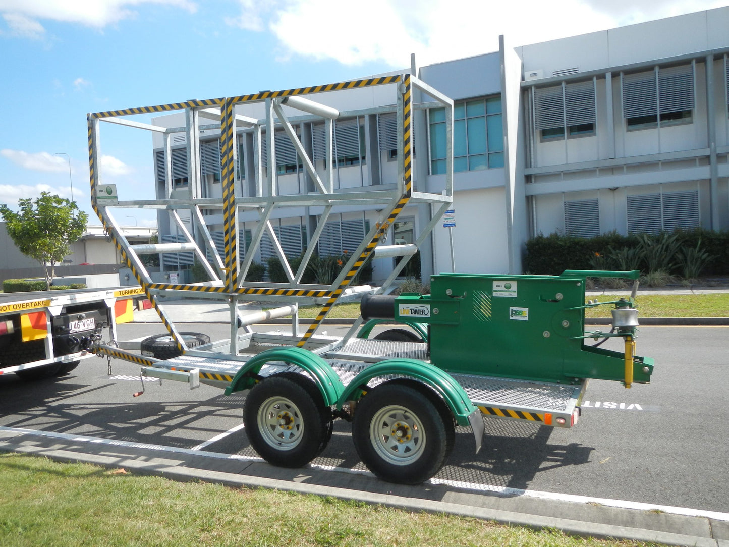 Line Tamer Decoiling Trailer | Piping Specialty Supply Service